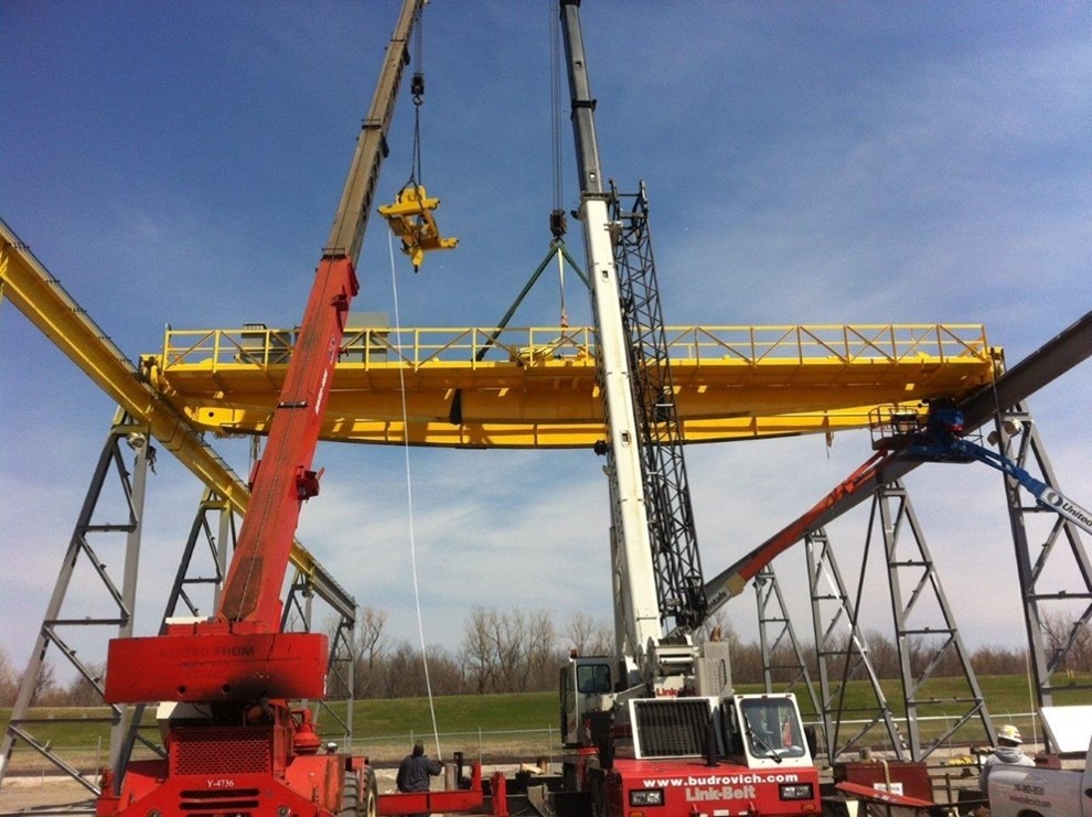 Avoiding Dangerous Overhead Crane Side Pull | Hi-Speed Industrial Service